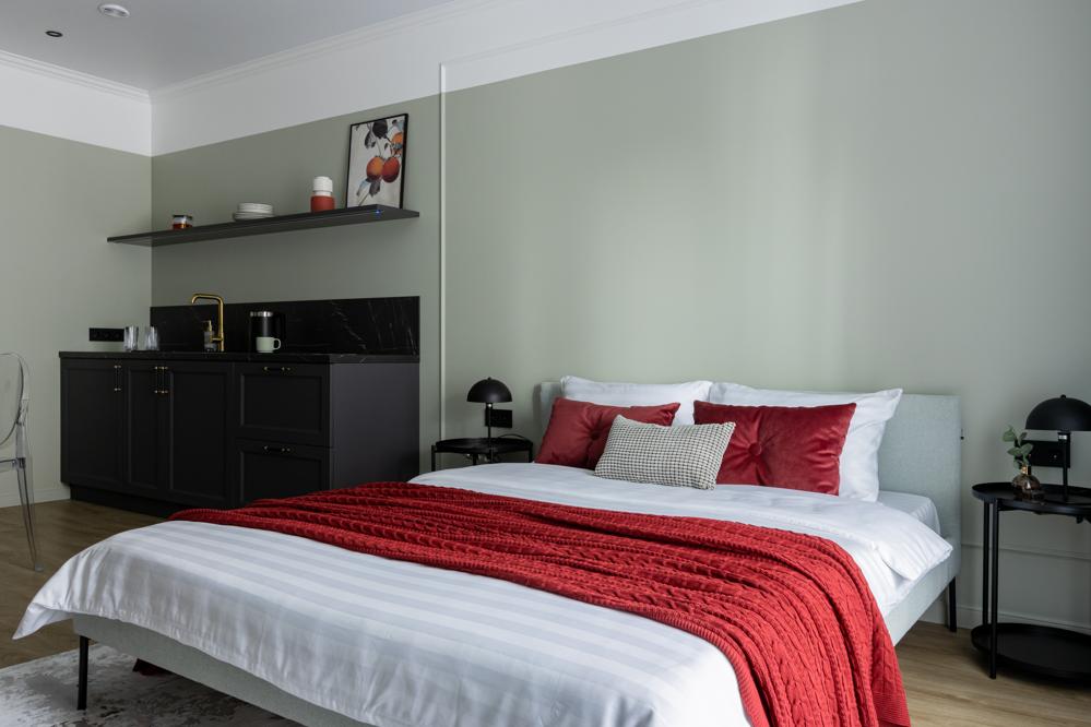 Red Velvet Studio | Blue Bird Apartments